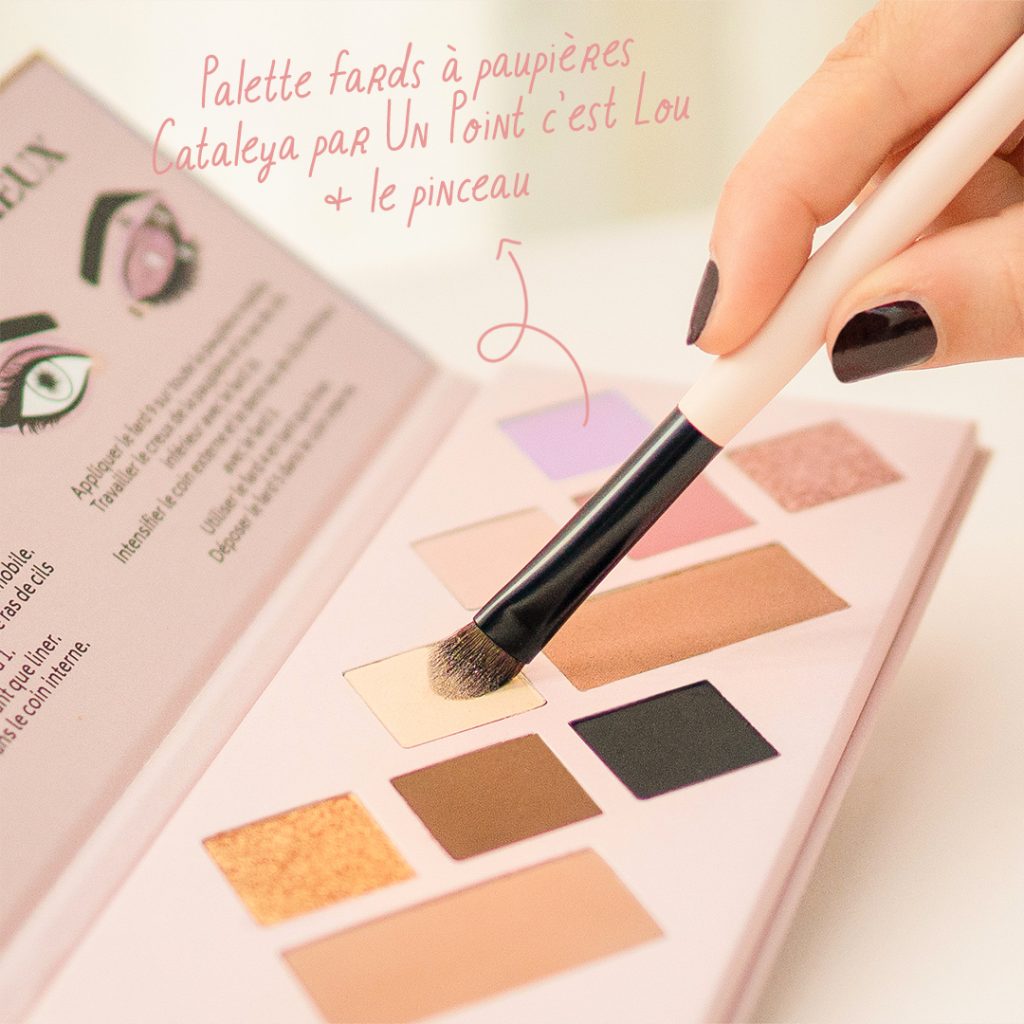 Guide : les étapes d’un maquillage des yeux réussi slide 5